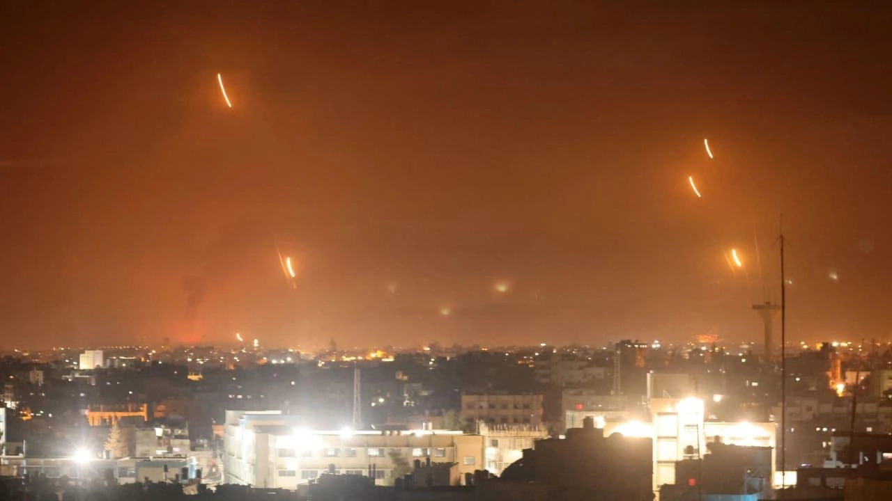 مصدر إيراني: ردنا سيفوق تقديرات إسرائيل حال استهدافها مواقعنا العسكرية ...